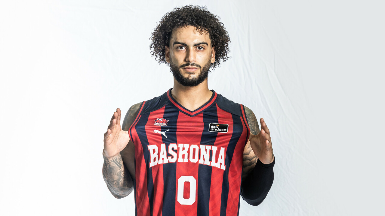 Markus Howard renueva hasta 2026 | ACB.COM