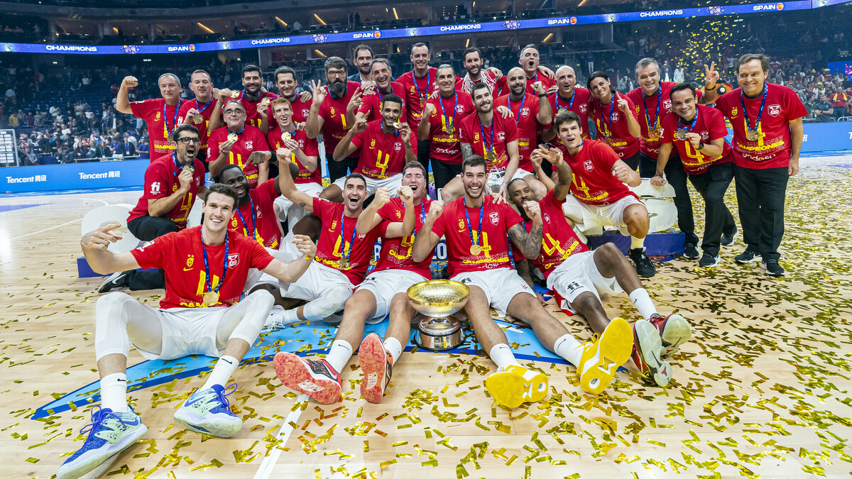 La acb felicita a la Selección | ACB.COM
